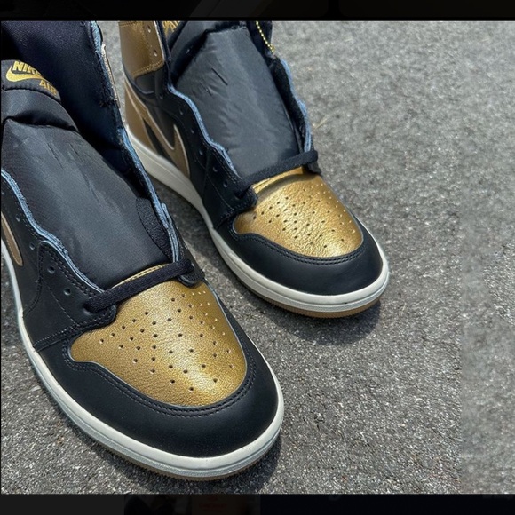 Jordan | Shoes | Released Air Jordan High Og Black Metallic Gold | Poshmark